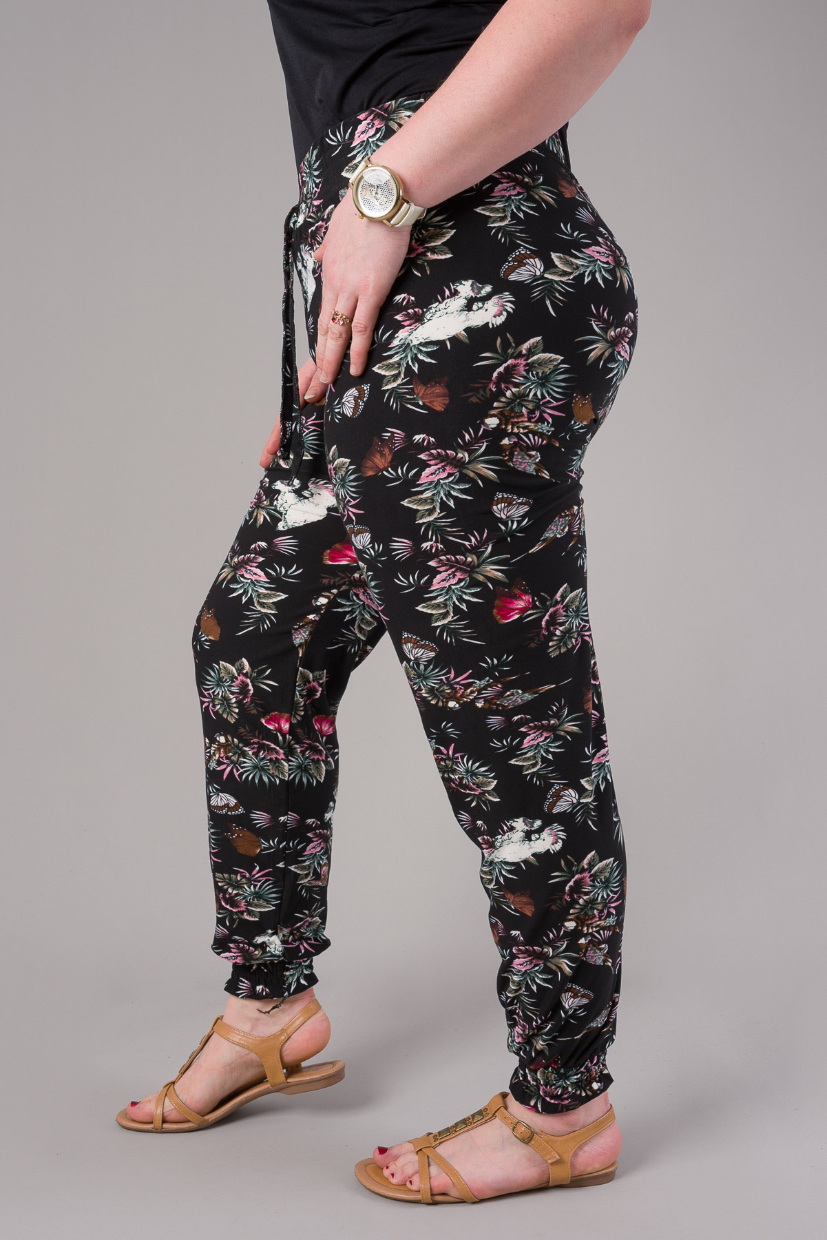 BUTTERFLY letné dámske nohavice, priedušné, pohodlné, príjemné ...